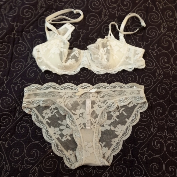 Victoria's Secret | Intimates & Sleepwear | Bnwt Victorias Secret Cream ...